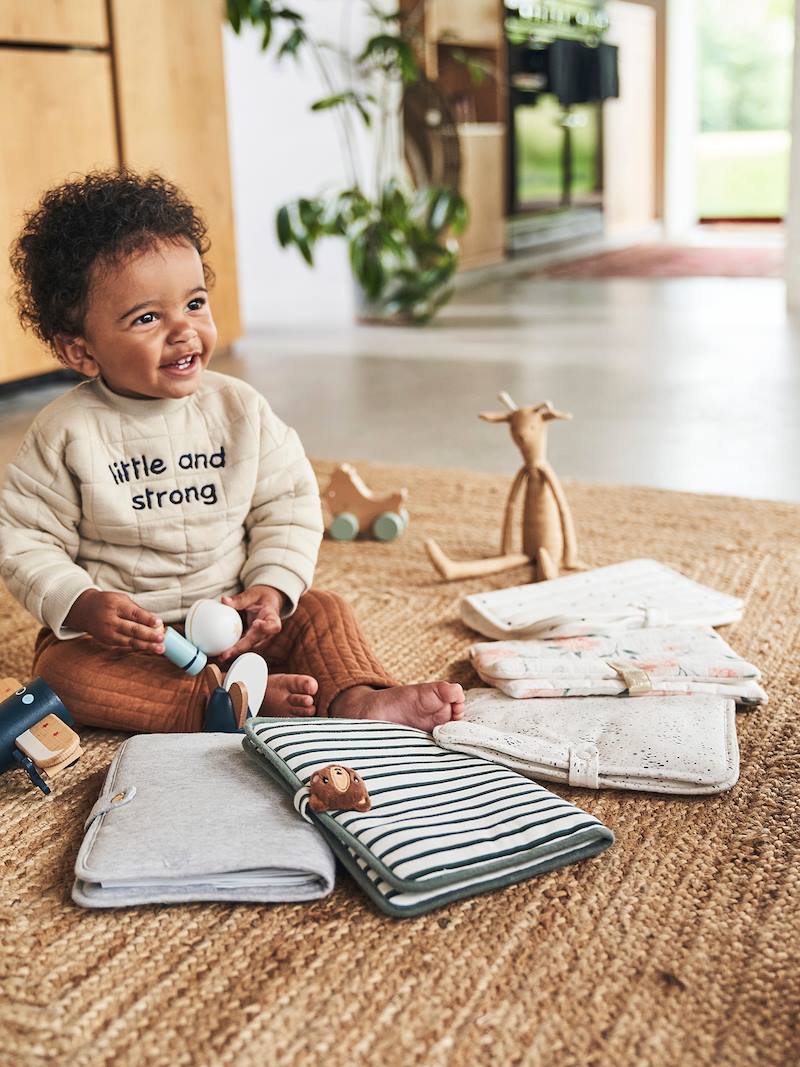 Health Booklet Cover - white stripes, Nursery